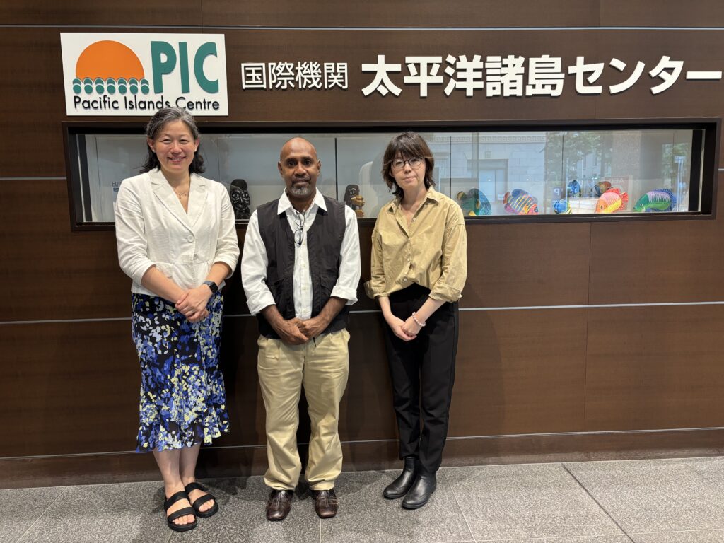 ソロモン国立大学Lincy Pendeverana先生、立命館大学廣野美和先生がPICを訪問 - 国際機関 太平洋諸島センター